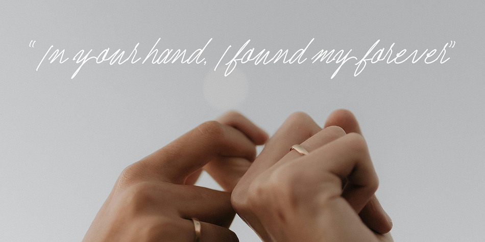 Blanco Script Font