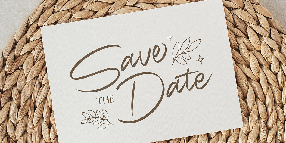 Moonlight Breeze Font